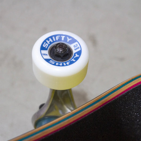 Shifty Smiley Complete 8.00" Skateboard – Point Break NZ | Surf, Street ...